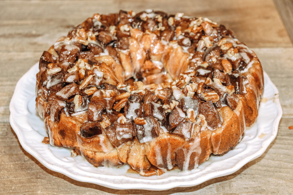 Blueberry and Maple Monkey Bread – Country Pleasin